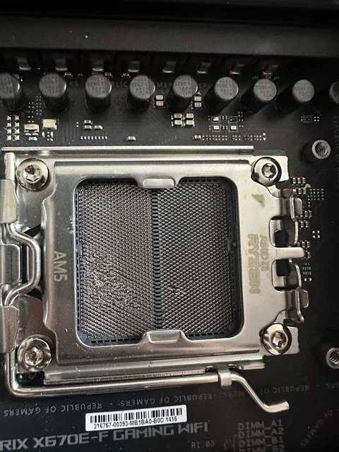 ASUS ROG STRIX X670E-F GAMING WIFI Motherboard Socket AM5/X670/DDR5 ...