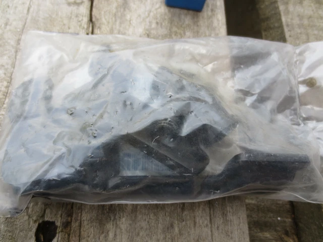 ORIGINAL OPEL/GM REPARATURSATZ Führung am Fahrersitz rechts 9001288 ...