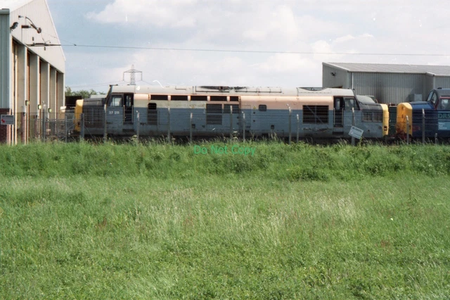 F74 35MM NEGATIVE Class 37 37211 Loughborough [2] £2.54 - PicClick UK