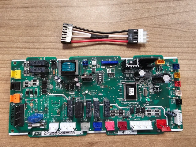 DAIKIN 5004205 ALTHERMA Control board PCB EKHBH008BA6V3 2P255884-7A £ ...