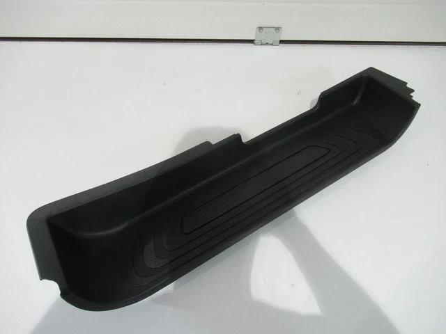 GENUINE MERCEDES-BENZ V-CLASS W447 entry strip front left A4476801506 £ ...