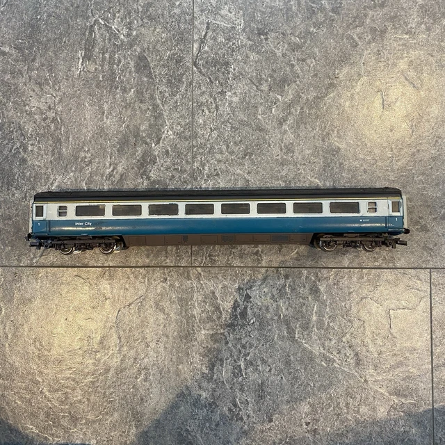 HORNBY R439 BR Inter-City Mk3 Second Class Open Coach 00 Gauge £14.00 ...