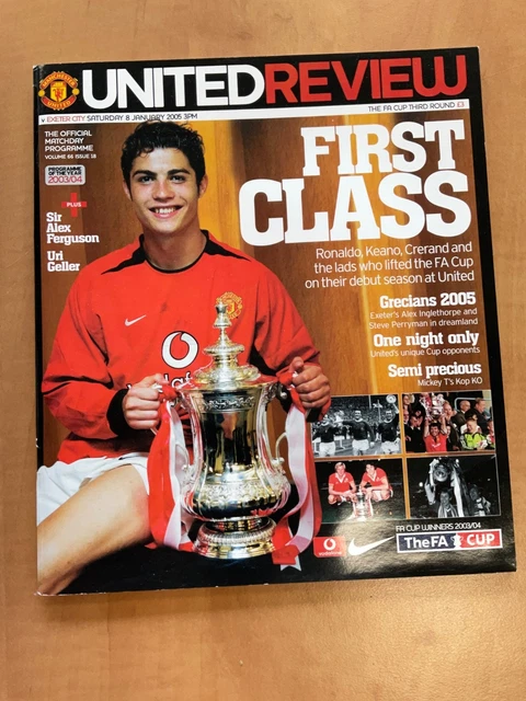 UNITED REVIEW BUNDLE of 5 Man Utd programmes Ronaldo, Rooney, Beckham £ ...