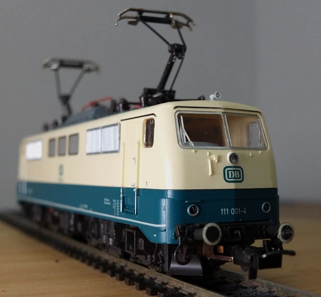 TRIX 52 2453 00 DB BR 111 Electric locomotive in blue and cream livery ...
