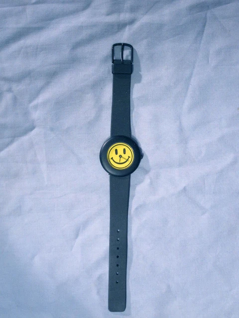 VINTAGE SMILEY FACE Wrist Watch 1960s Hong Kong LN original owner never ...