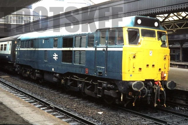 35MM SLIDE BR British Railways Diesel Loco Class 31 31413 Paddington ...