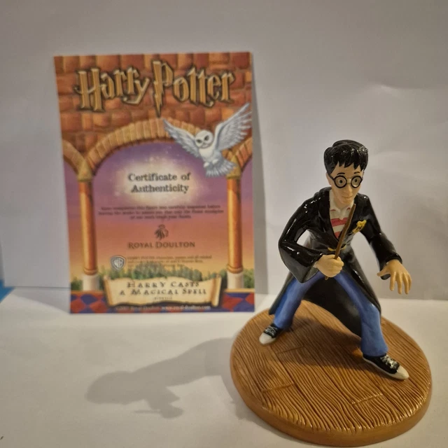 ROYAL DOULTON. HPFIG2. Harry Potter Casts A Magical Spell £19.44 ...