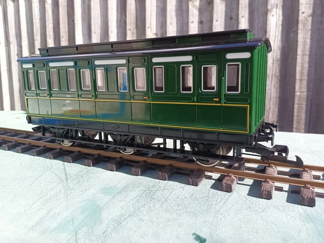 G SCALE BACHMANN Thomas the Tank Engine Emily's Coach £67.07 - PicClick UK