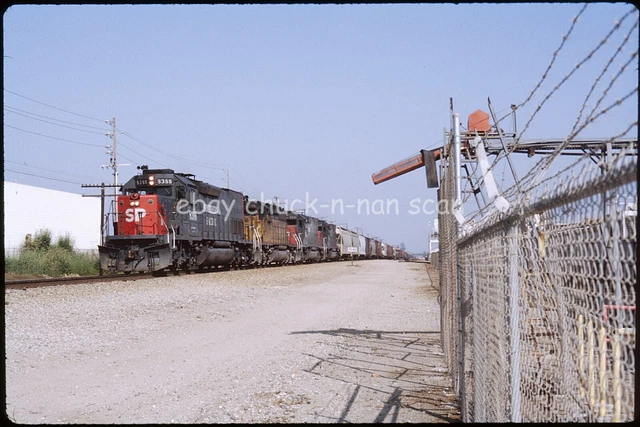 ORIGINAL SLIDE SOUTHERN Pacific SP 8388 SD40T-2 Ventura CA 1983 EUR 6,41 - PicClick FR
