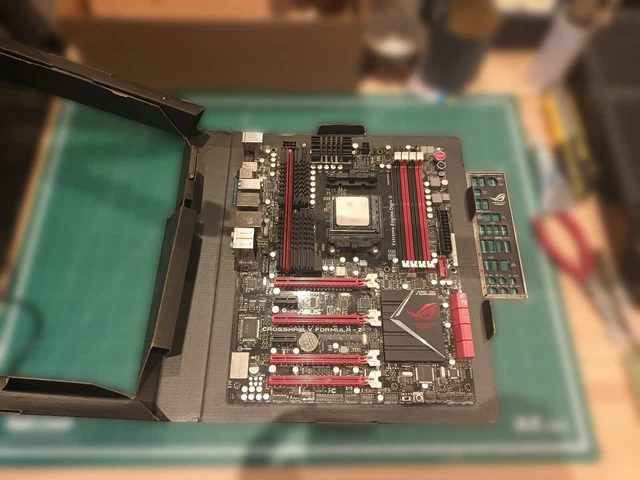 ASUS CROSSHAIR V Formula-Z + AMD FX-8350 8-Core CPU £99.52 - PicClick UK