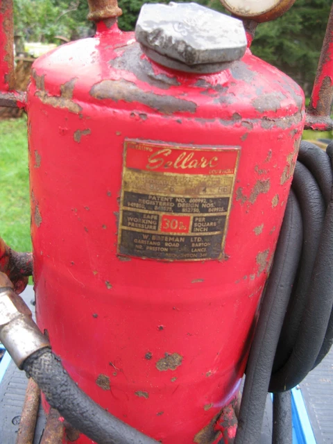 VINTAGE SELLARC FORECOURT Garage Hand Grease Gun Oil Pump Dispenser Man ...