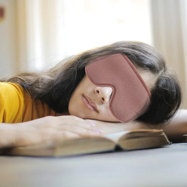 LIGHT BLOCKING SLEEP Mask Travel Blackout Sleeping Eyelash $22.83 ...