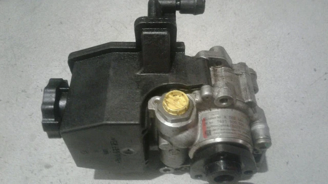 MERCEDES BENZ W202 Power Steering Pump with Oil Tank 0024661001 £64.56 ...