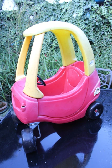 LITTLE TYKES COSY Coupe Ride on toy car £15.00 - PicClick UK