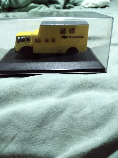 BEDFORD TK BRITISH RAIL MODEL TRUCK LORRY 1:76 (00 gauge) R7088 OXFORD ...