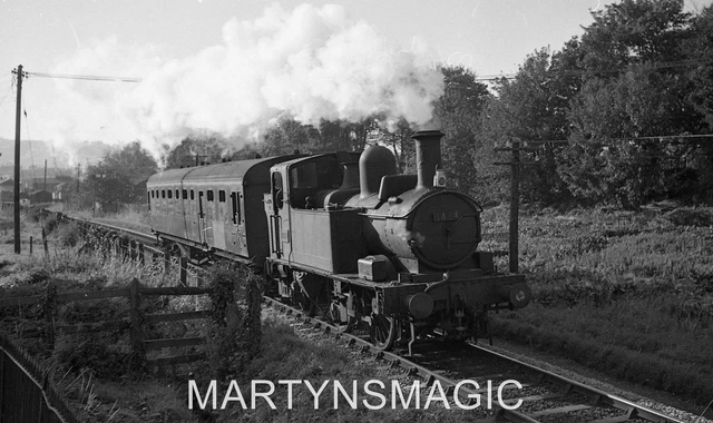 35MM RAILWAY NEGATIVE 1434 Tivvy bumber leaves Tiverton for Tiverton ...