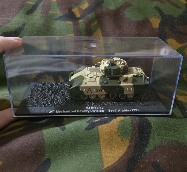 ALTAYA DEAGOSTINI 1/72 M2 Bradley Saudi Arabia 1991 Diecast Model Tank ...