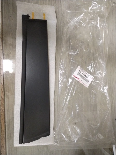 NEW GENUINE TOYOTA Door Moulding 2021 C-HR 75076-F4010 2018 -2022 £29. ...