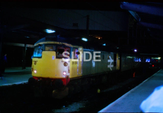 BRITISH RAILWAYS DIESEL LOCOMOTIVE SHUNTER 26034 PRESTON 198x ORIG ...