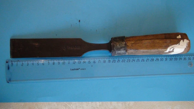 OUTIL ANCIEN CISEAU A BOIS BEDANE " PEUGEOT FRERE " de 37 mm en acier ...
