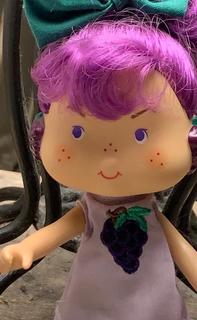 CHARLOTTE FRAISES STRAWBERRY Shortcake Raisin Cane (Berry Bitty Charact ...