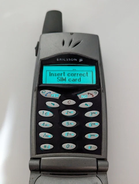 VINTAGE GSM CELL Phone Ericsson T29S Retro Flip Phone for Parts ...