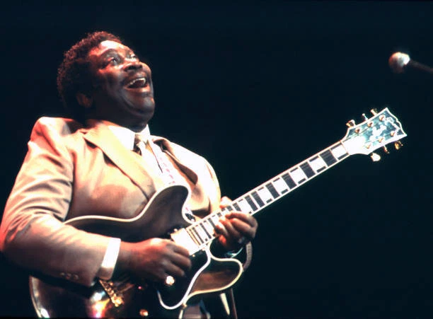 BLUES SINGER AND Guitarist Bb King Performing 9 Old Music Photo $9.00 ...