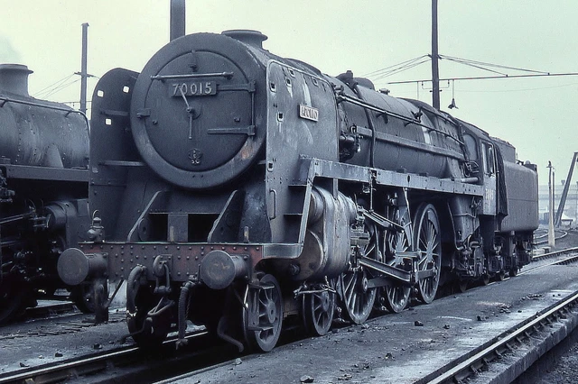 BRITANNIA CLASS 4-6-2 70015 APOLLO at Trafford Pk 6x4 Quality British ...