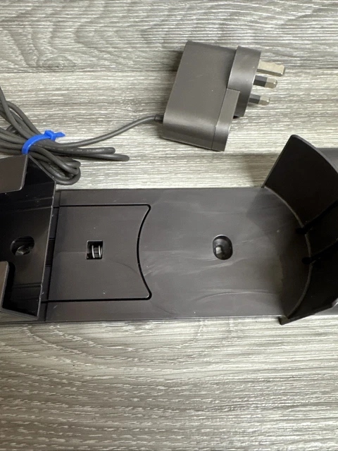 DYSON V6 wall mounted docking Station and charger + Tools $13.82 ...