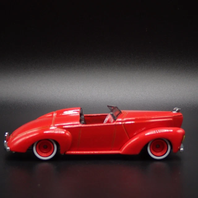 FIRST BATMAN 1941 41 Batmobile Red 1/64 Scale Collectible Diecast Model ...