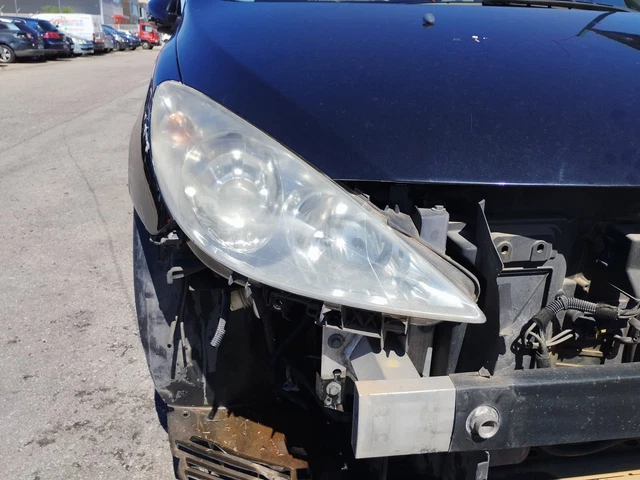 FEU DROIT / 122210 Pour Peugeot 307 Berlina S2 1.6 16V Cat EUR 96,60 ...