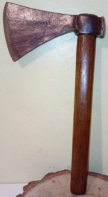 OUTIL ANCIEN BELLE Hache de Bûcheron gravée estampillée BRET EUR 20,00 ...