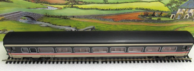 HORNBY INTERCITY 125 Coach 12408 Swallow Livery - OO Gauge - (3594) £17 ...