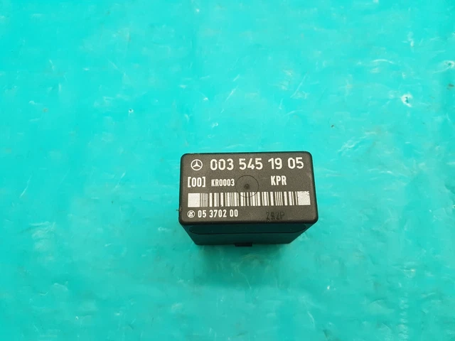 GENUINE MERCEDES-BENZ W124 W201 190E relay fuel pump relay 0035451905 £ ...