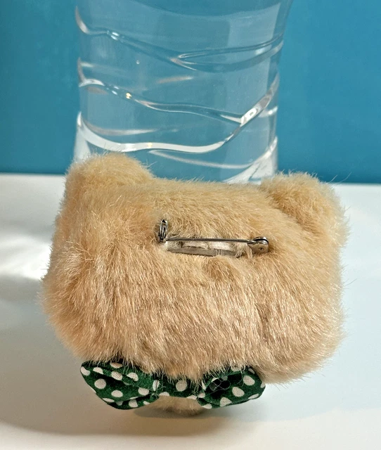 COLLECTIBLE FOREVER FRIENDS Qute Plush Brooch/Badge with Green Polka ...