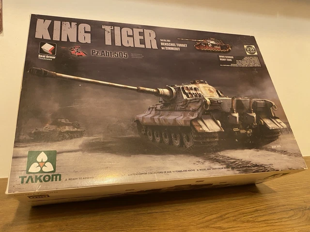 TAKOM KING TIGER Pz.Abt.505 WWII German Tank 1:35 Scale ModellBausatz ...