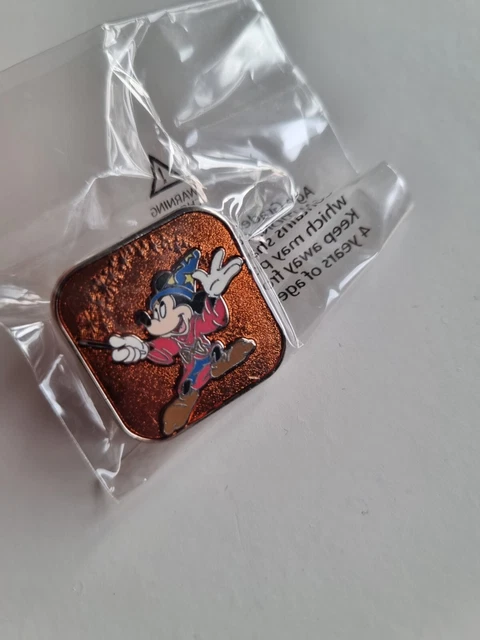 DISNEY STORE CAST Member Exclusive Award Pin Sorcerer Mickey Burnt ...