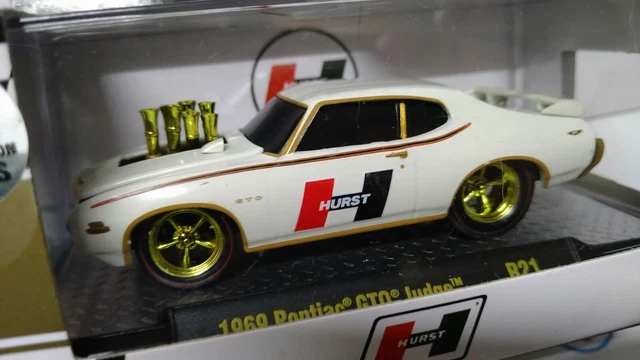 M2 MACHINES GROUND Pounders 1969 Pontiac GTO Judge Hurst Chase 750 Pcs (CP11) EUR 25,00 ...