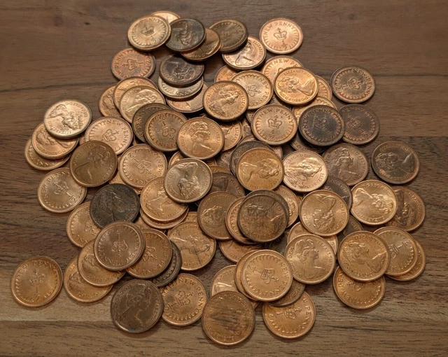 BULK LOT OF 100 unc small British new half penny coins - 1970's ...