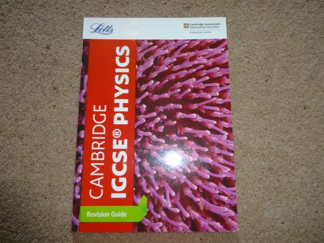 CAMBRIDGE IGCSE PHYSICS Revision Guide (Letts Cambridge IGCSE ) £2.99 ...