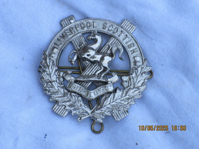THE KINGS LIVERPOOL Scottish Regiment British Army Cap Badge, 55X55Mm £ ...