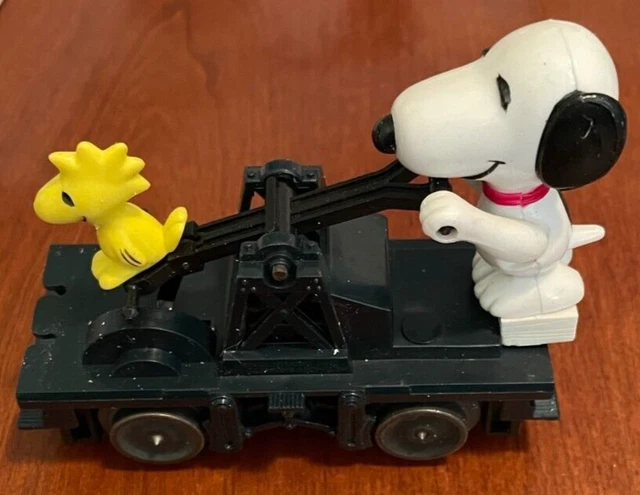 LIONEL HANDCAR SNOOPY and Woodstock Model Train O & O27 Gauge Accessory ...