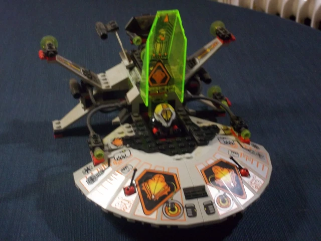 VINTAGE LEGO 6915 UFO Space Warp Wing Fighter (99%complete, with ...