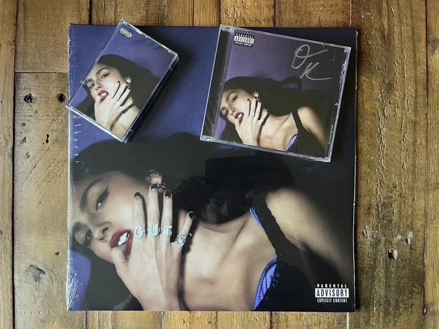 OLIVIA RODRIGO - GUTS signed CD, limited edition purple vinyl & Cassette bundle EUR 92,44 ...