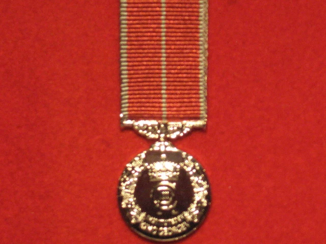 MINIATURE BRITISH EMPIRE Medal BEM Medal CIIIR with Military ribbon ...