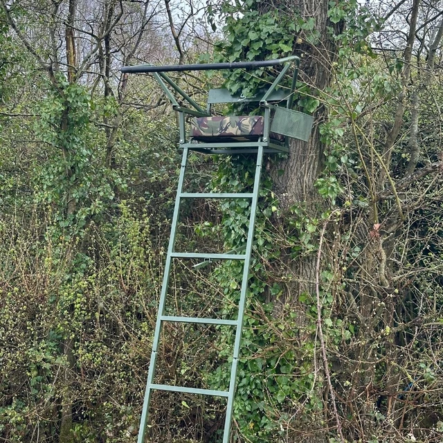 SUMMIT HIGH SEAT Deer Stalking Hunting Shooting 3M Sturdy Upgraded Seat ...