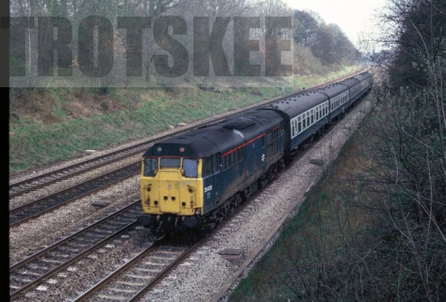 35MM COLOUR SLIDE BR British Railways Diesel Loco 31435 Class 31 c1986 ...