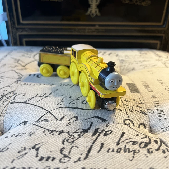 THOMAS & FRIENDS Wooden Train Tank Engine - Molly Talking Railway RFID ...