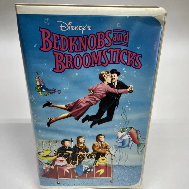 BEDKNOBS AND BROOMSTICKS VHS In Clamshell EUR 1,63 - PicClick FR