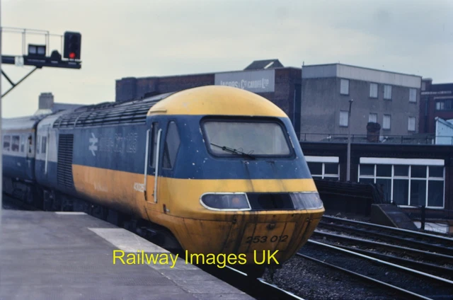 RAILWAY PHOTO - Class 43 HST hst 253 012 at Cardiff c1980's £2.00 ...